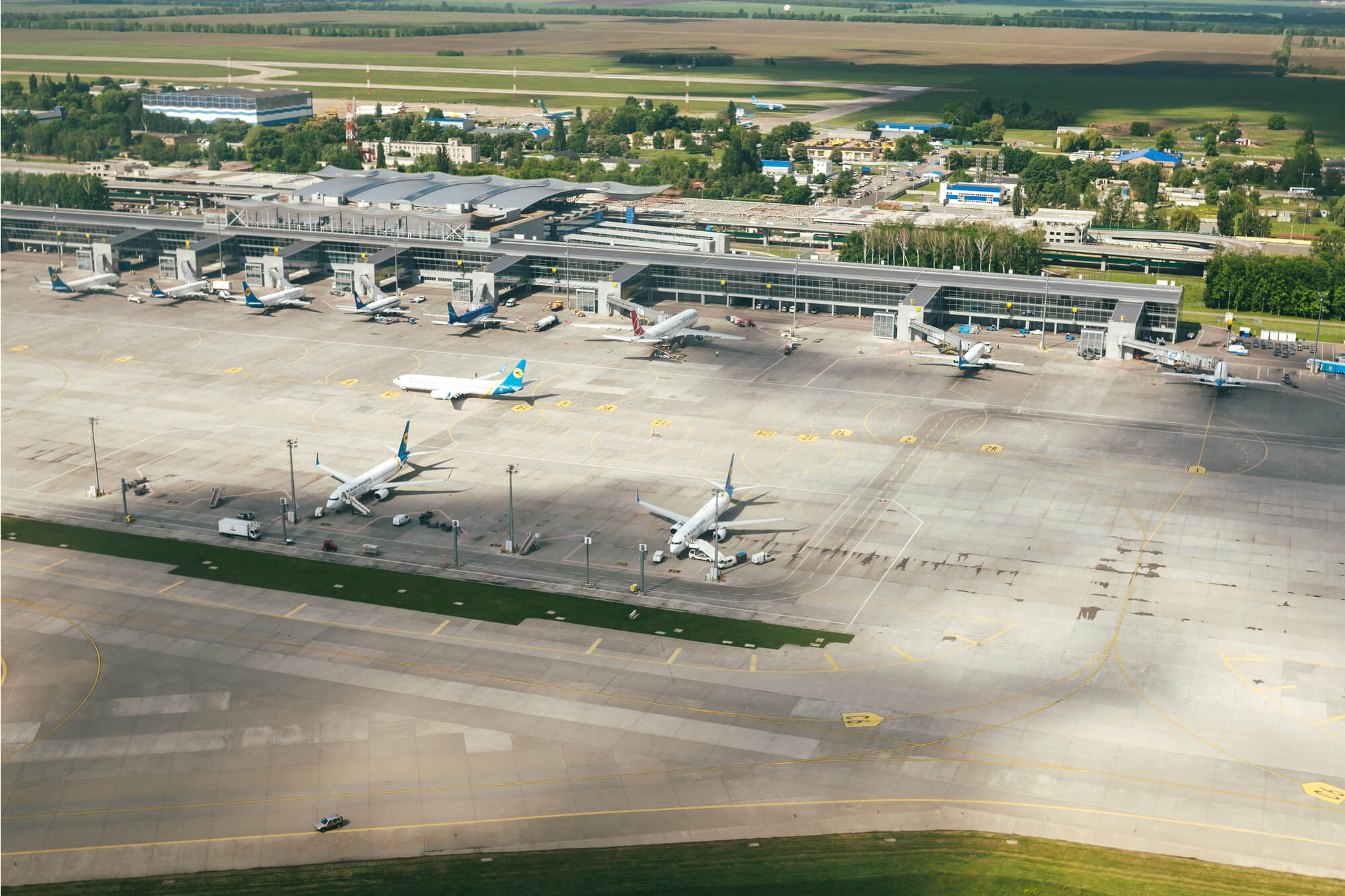 Ukraine closes airspace, Kyiv airport seized by Russia - AeroTime