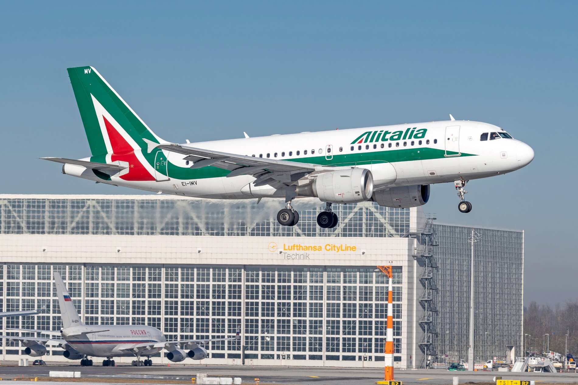 New chapter in never-ending saga: EU approves €73M aid for Alitalia ...