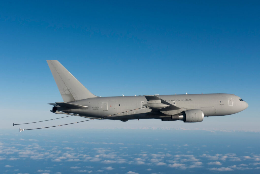 an_italian_boeing_kc-767_tanker-1.jpg - AeroTime