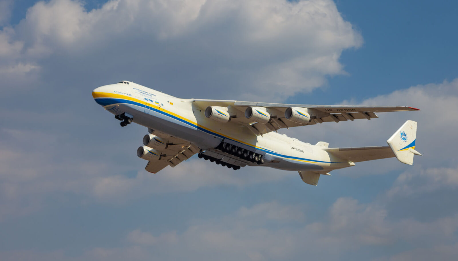 WATCH: AeroTime Explains: An-225 Mriya: from the space race to modern ...