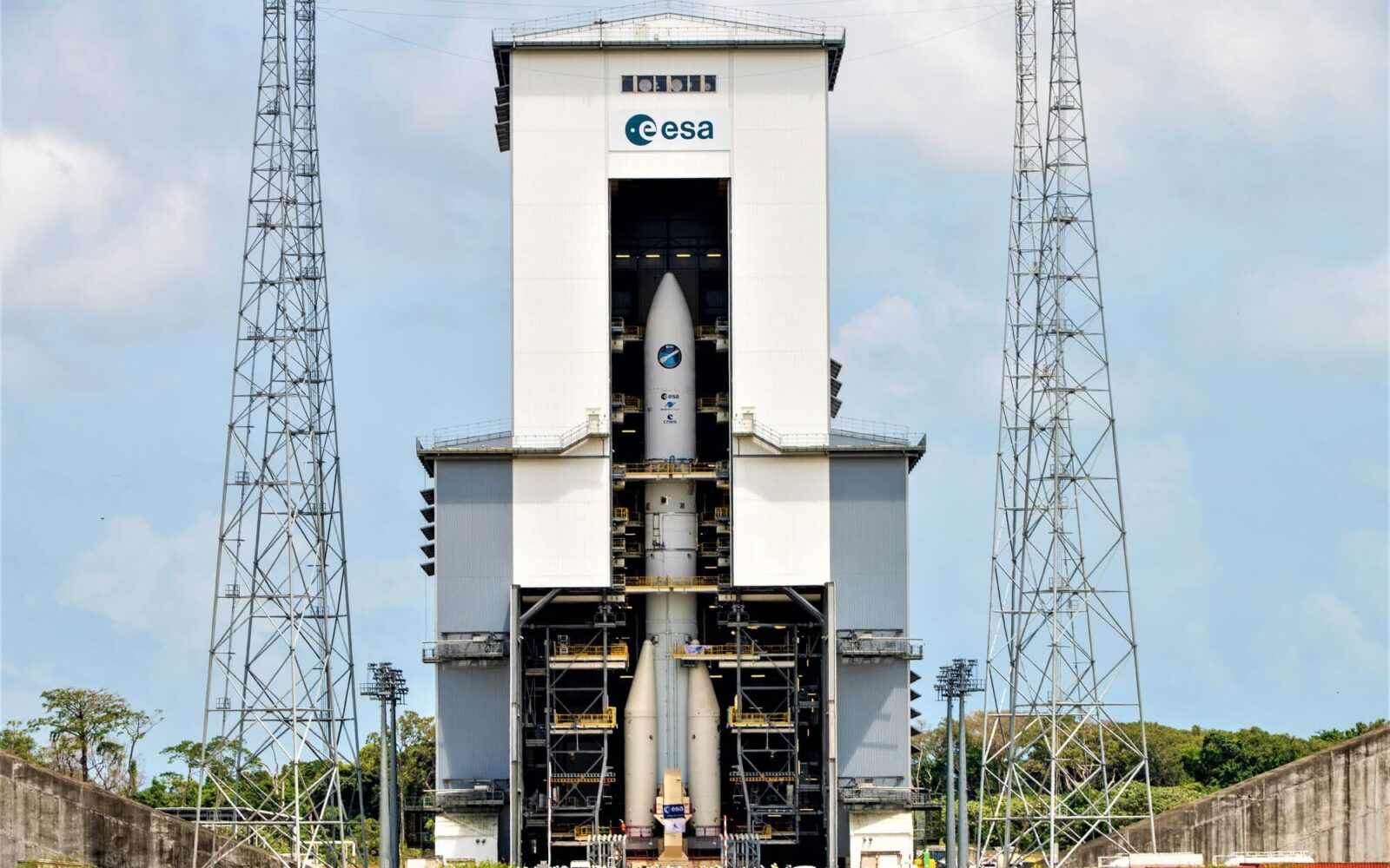 European Space Agency announces launch date of first Ariane 6 rocket ...