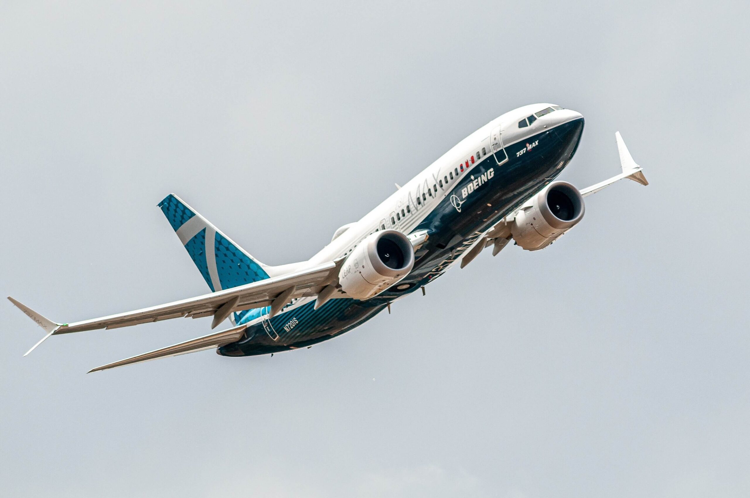 First 737 MAX 10 certification flight test takes off: video