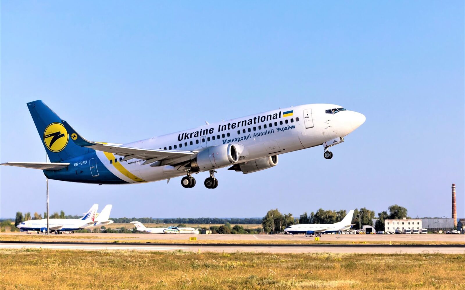 Ukraine International Airlines extends flight suspension until January ...