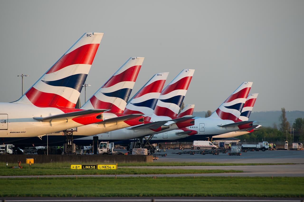 Halloween Brexit sparks shares jump for airlines - AeroTime
