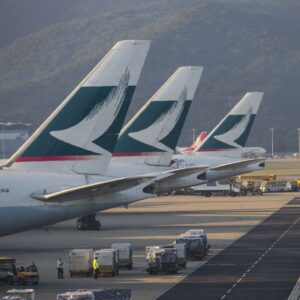 New CX pilots to work on customer service at HKG airport - AeroTime