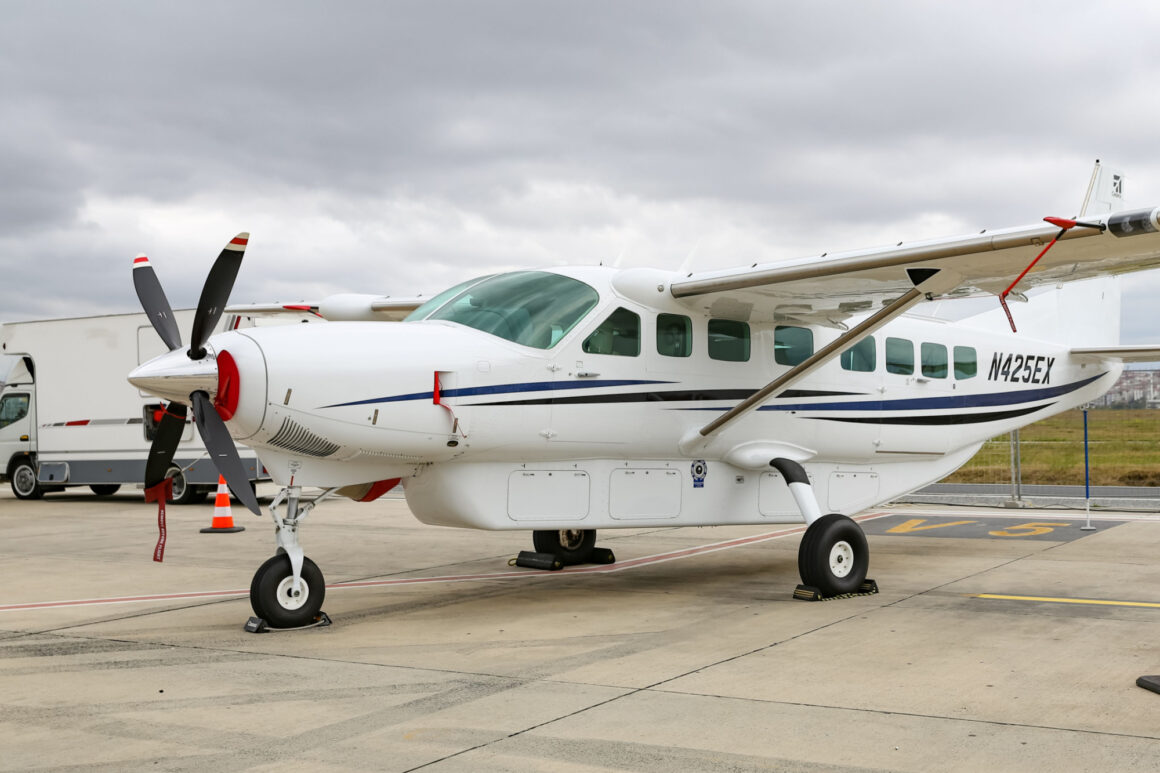 Types of airplanes and their functions: an overview