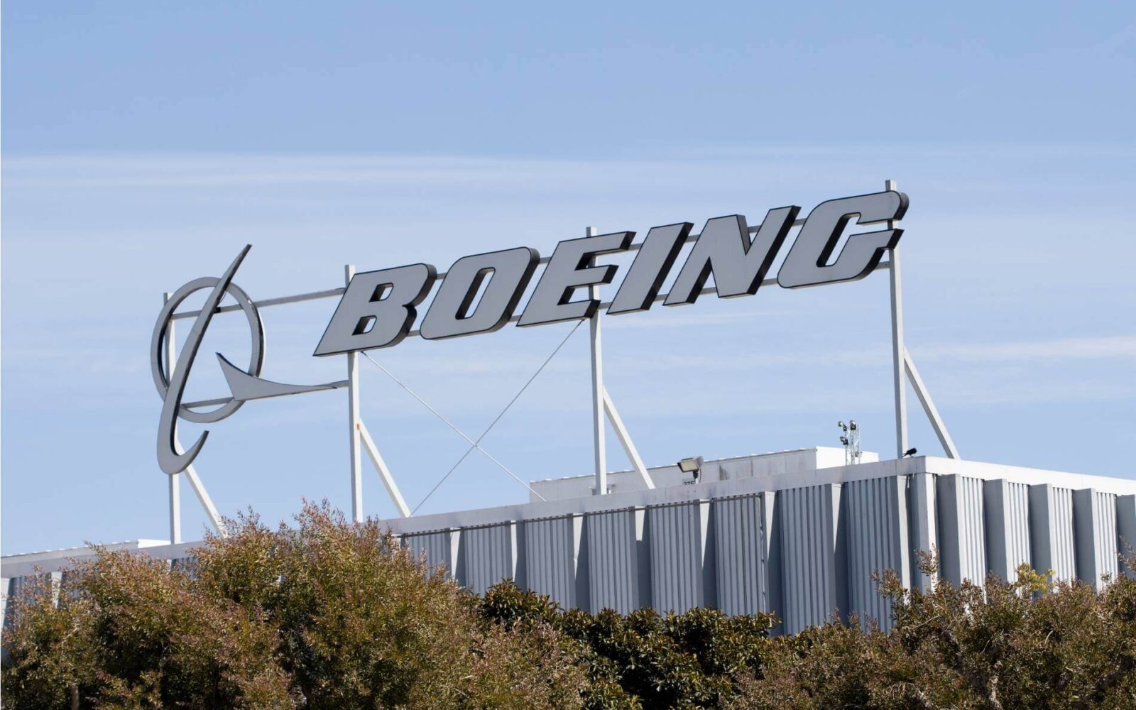 It’s personal: China sanctions Boeing, Raytheon execs over Taiwan arm ...