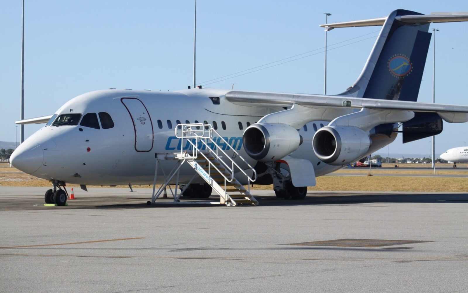 Freighter takes off with tail strut in Benny Hill-esque incident - AeroTime
