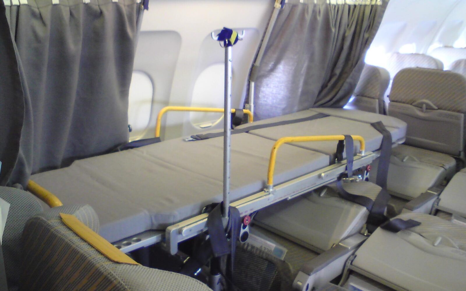 A guide to understanding medical repatriation on commercial flights ...