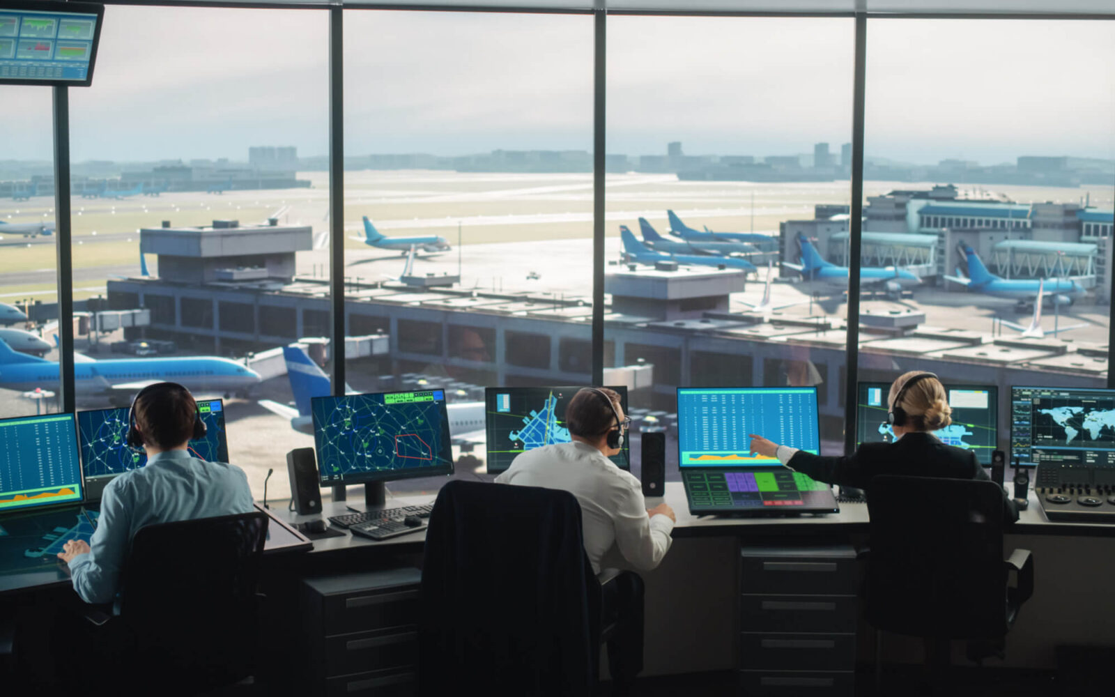 Love aviation? Eurocontrol aims to boost interest in air traffic ...
