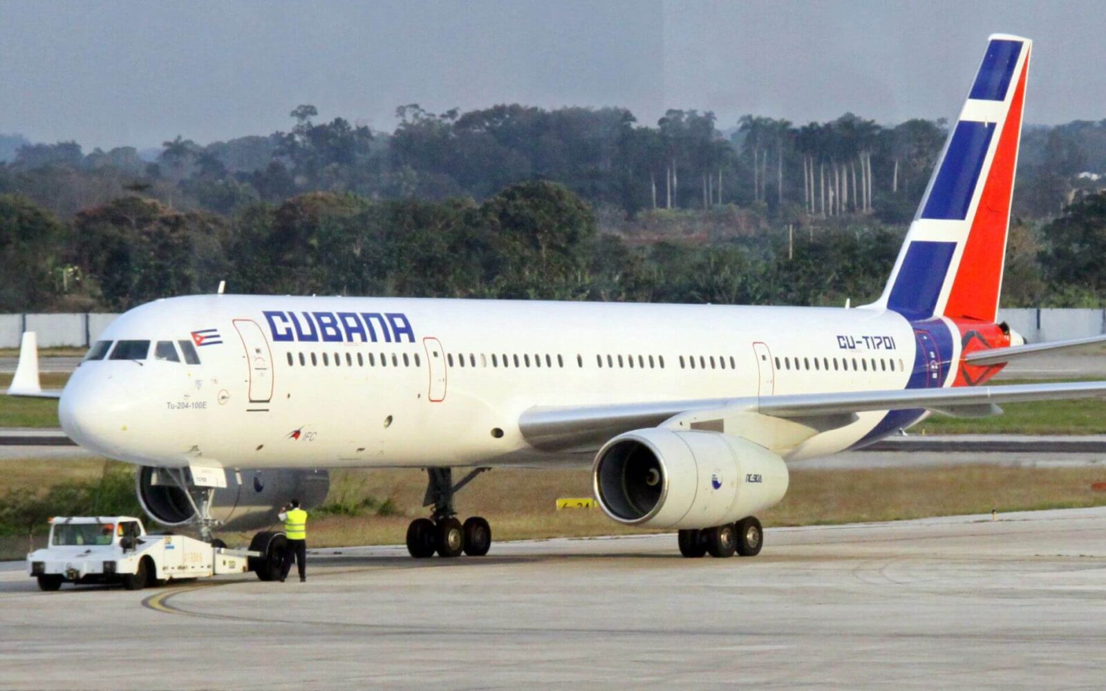 How did Cubana de Aviación gain its unconventional fleet? - AeroTime