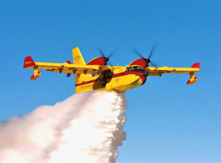 de Havilland Canada DHC Dash 8 Q400 - AeroTime