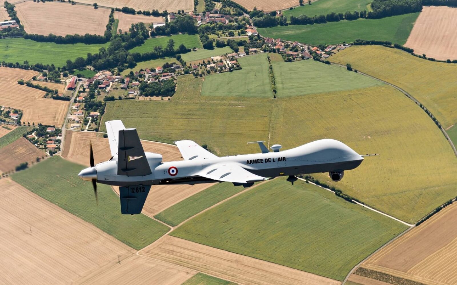 France mulls hydrogen-powered military drone - AeroTime