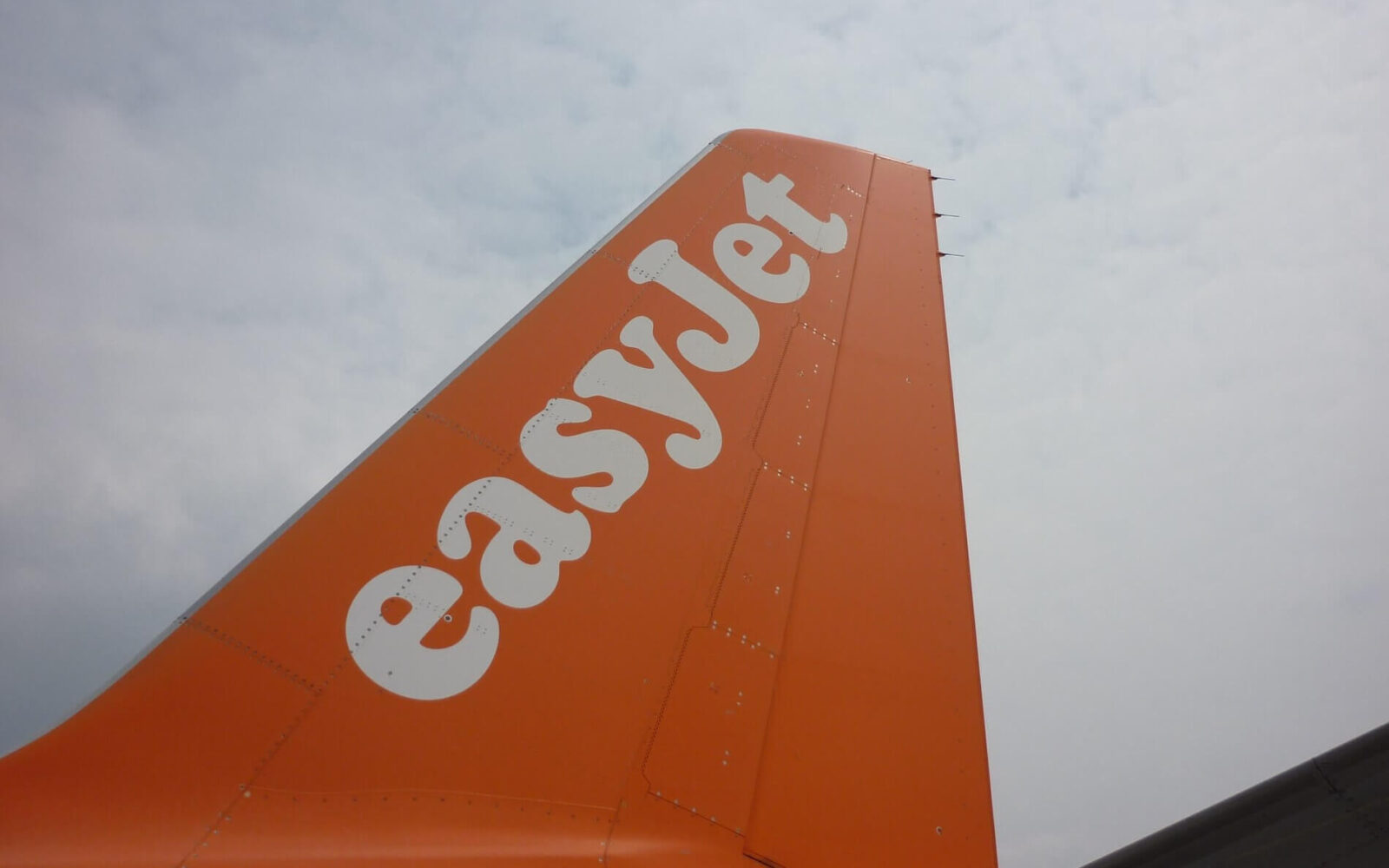 easyJet founder to question board over Airbus ties - AeroTime