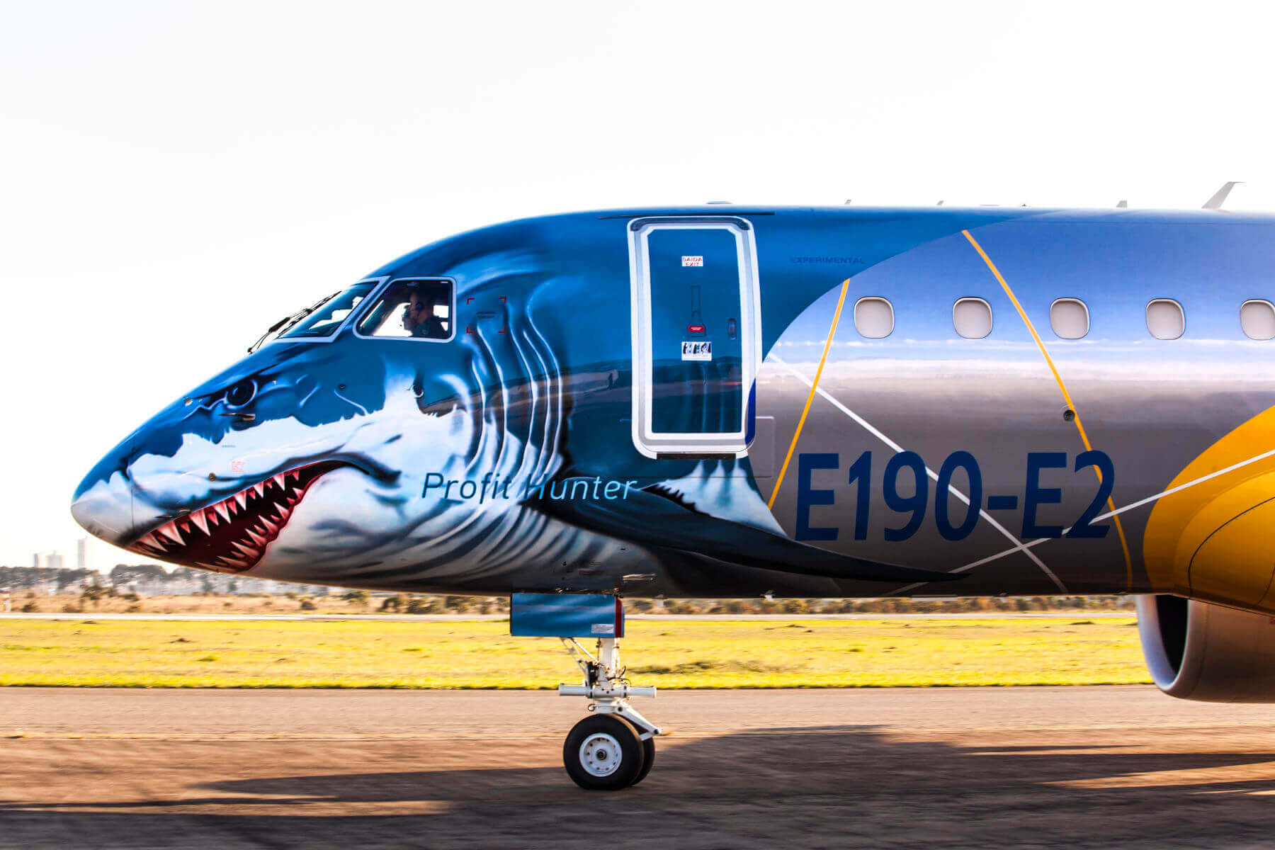 China certifies the Embraer E190-E2 - AeroTime
