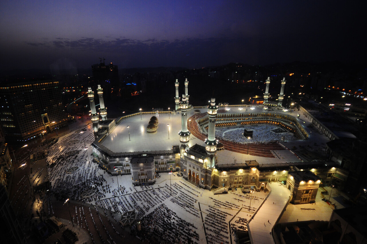Emirates to operate additional flights for upcoming Hajj season - AeroTime