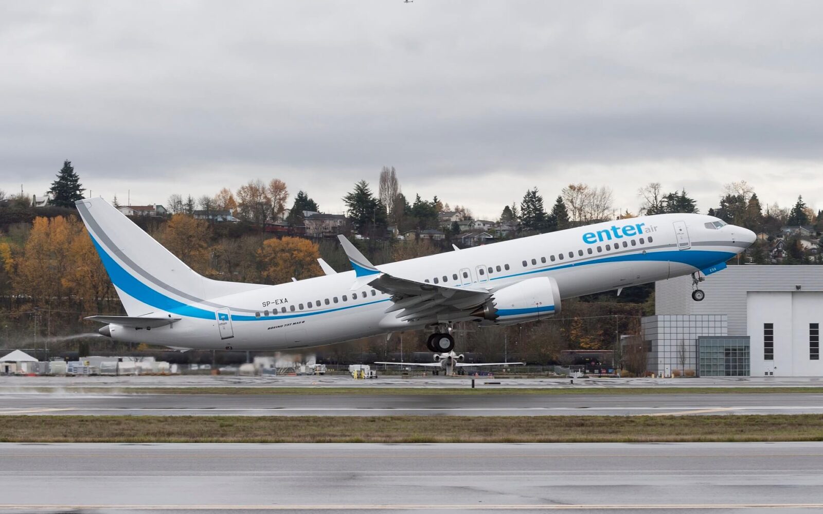 Enter Air places first Boeing 737 MAX firm order of 2020 - AeroTime