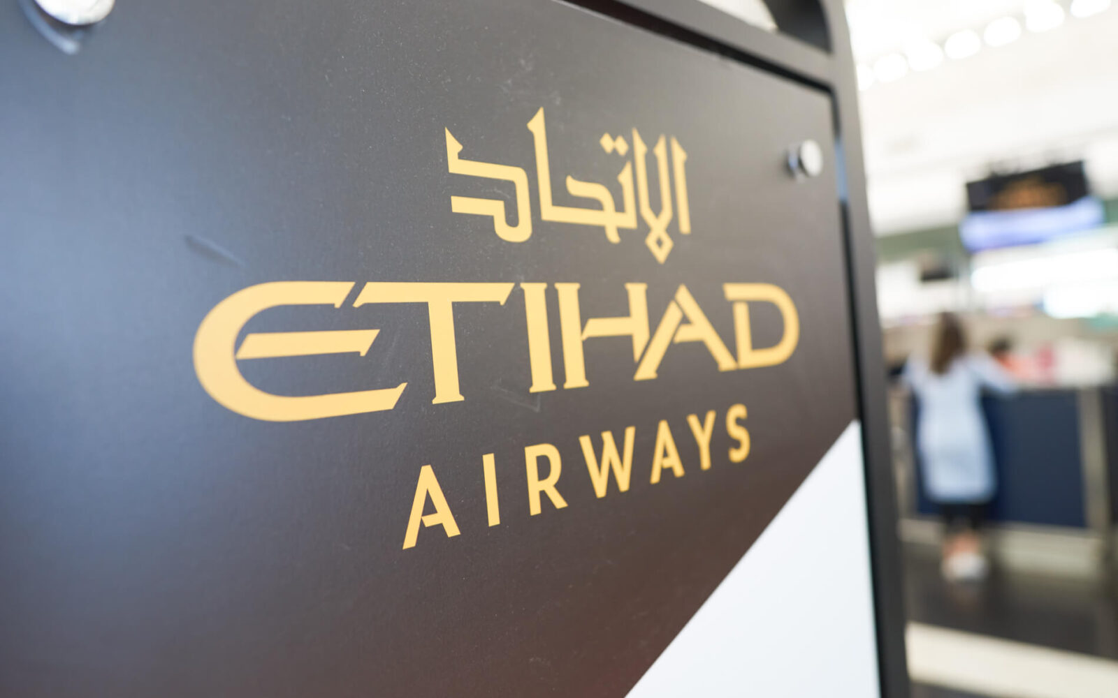 Heads fly at Etihad Airways; restructures to mid-size airline - AeroTime
