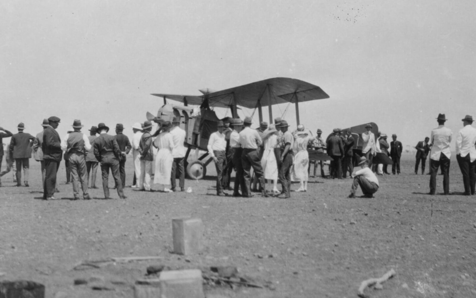 Qantas celebrates its centenary with an historic flight - AeroTime