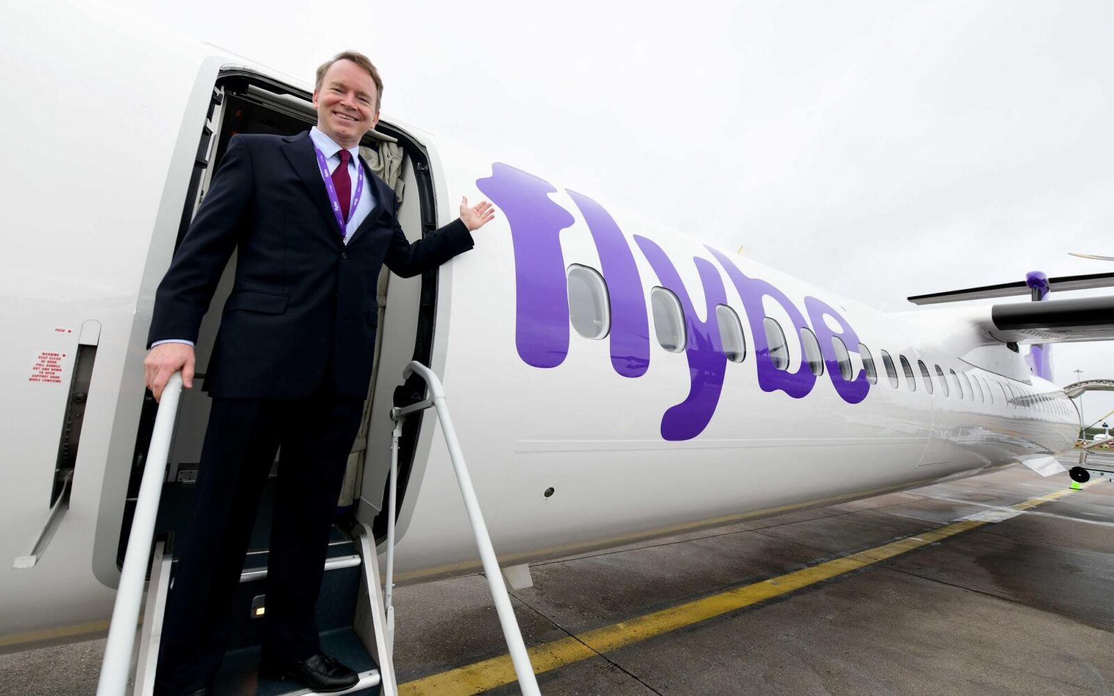 Britain’s Flybe returns to the skies with first flight from Birmingham ...