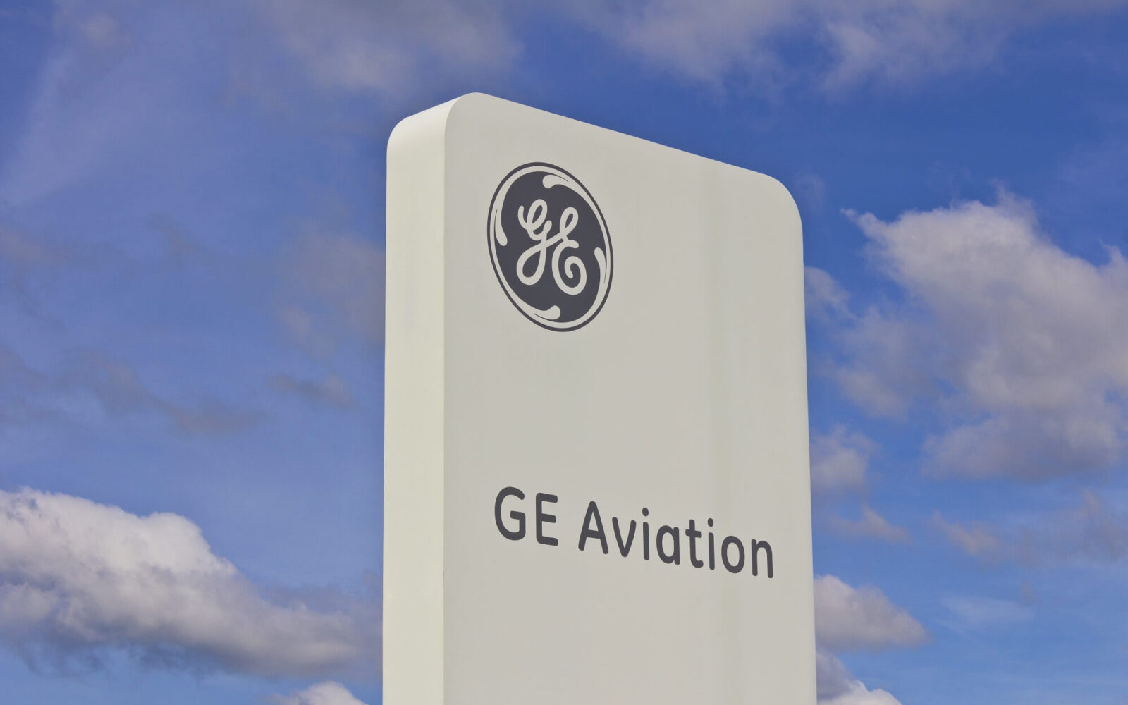 GE Aviation fails to deliver engines on time due to supply chain ...