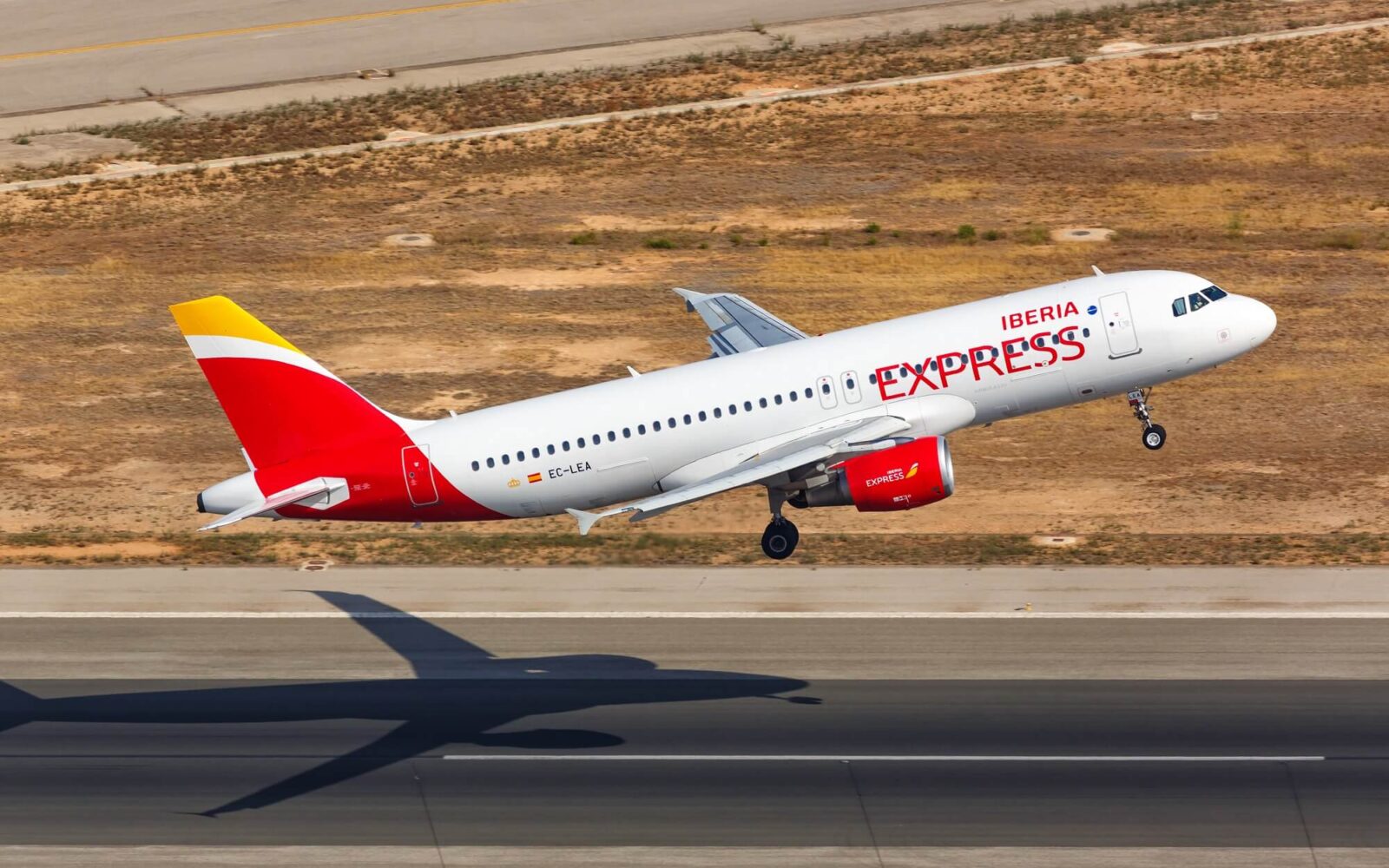 Iberia Express cabin crew to go on strike for 10 days - AeroTime