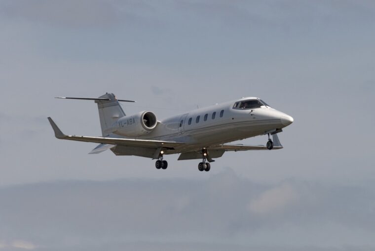 Learjet crash that nearly killed drummer Travis Barker