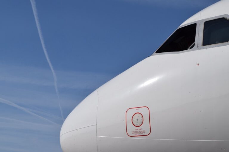 Altimeters: how they work and their role in aviation