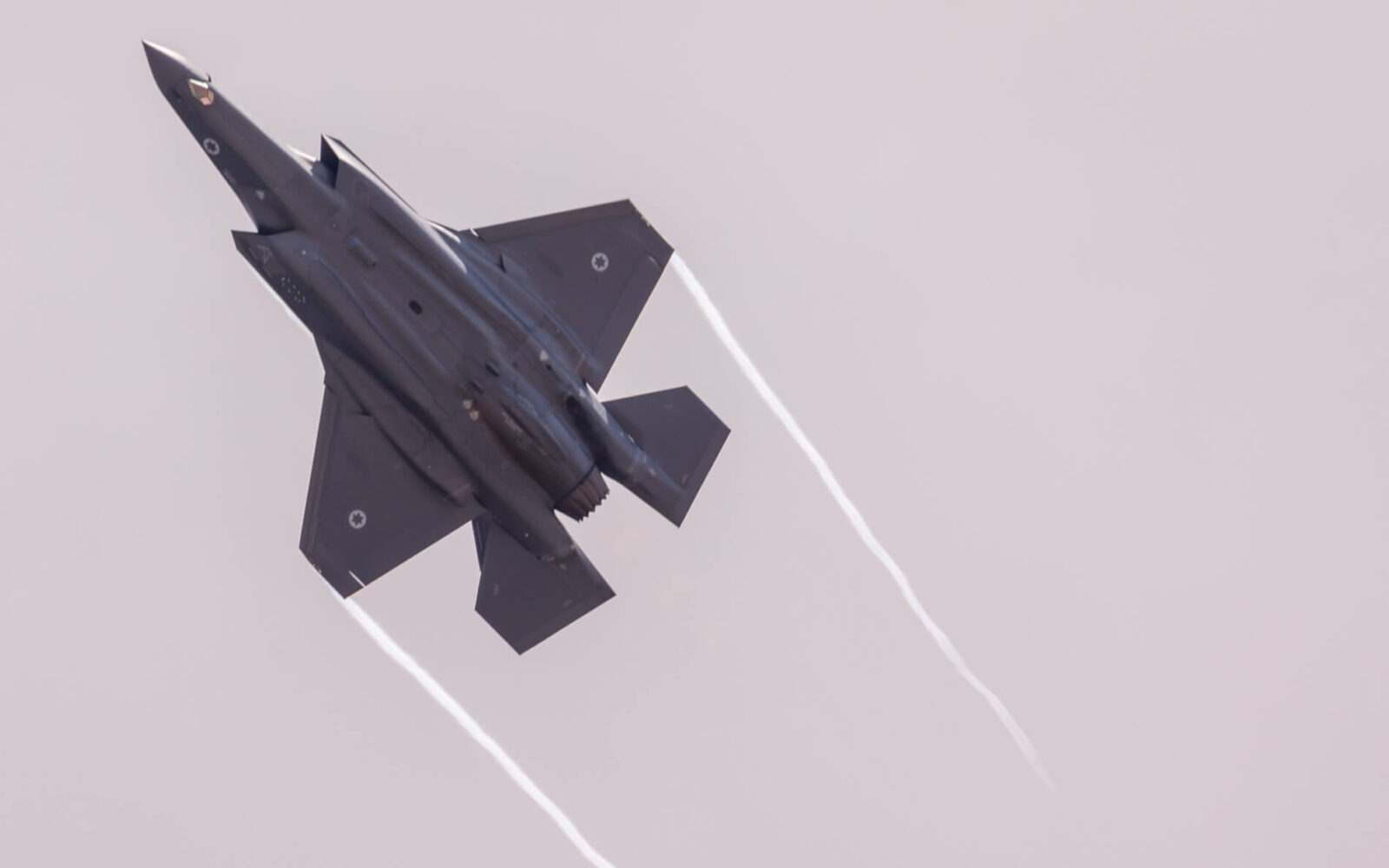 Israel F-35 photographed for the first time in Lebanon sky - AeroTime