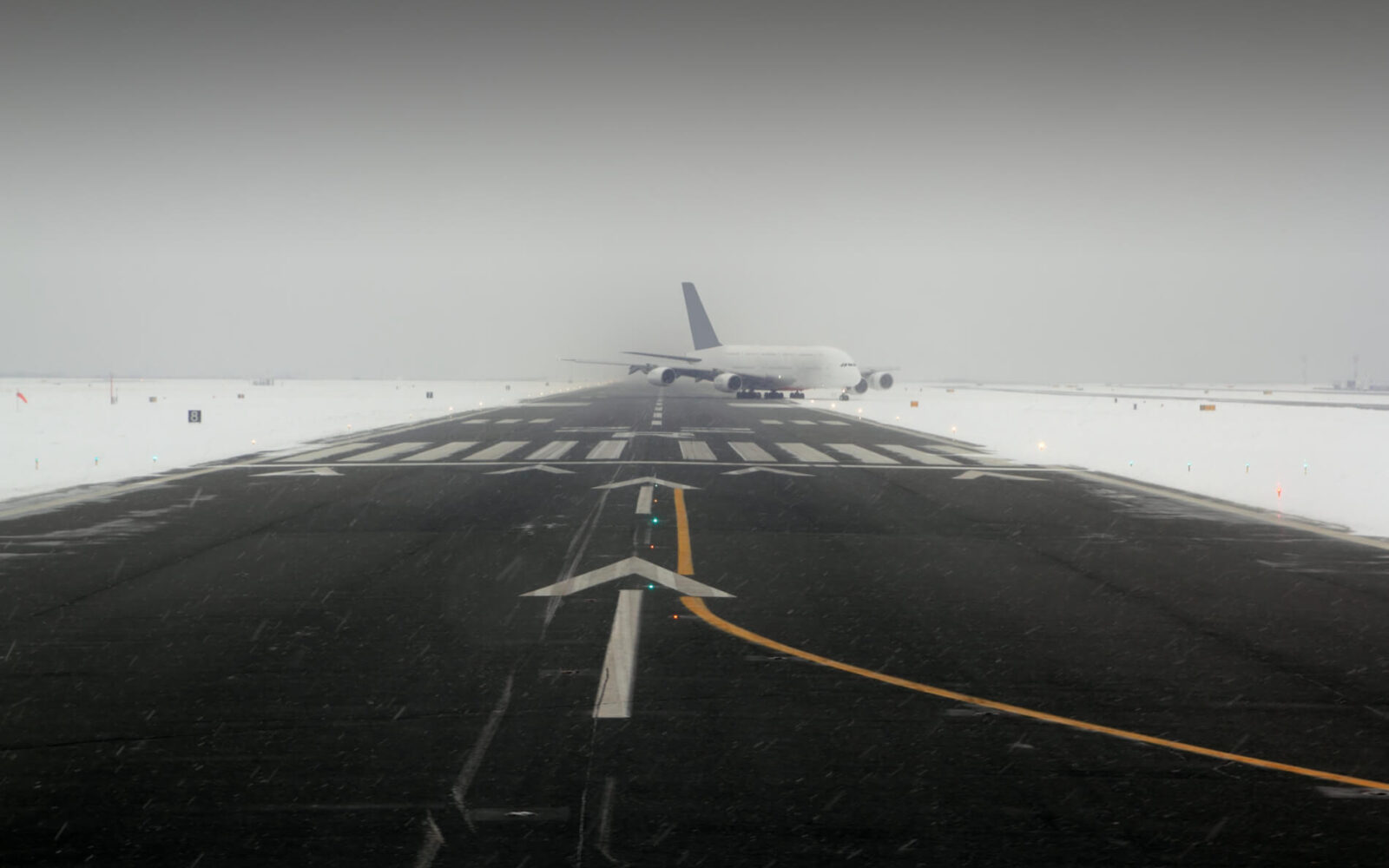 US airlines cut flights due to winter storm - AeroTime