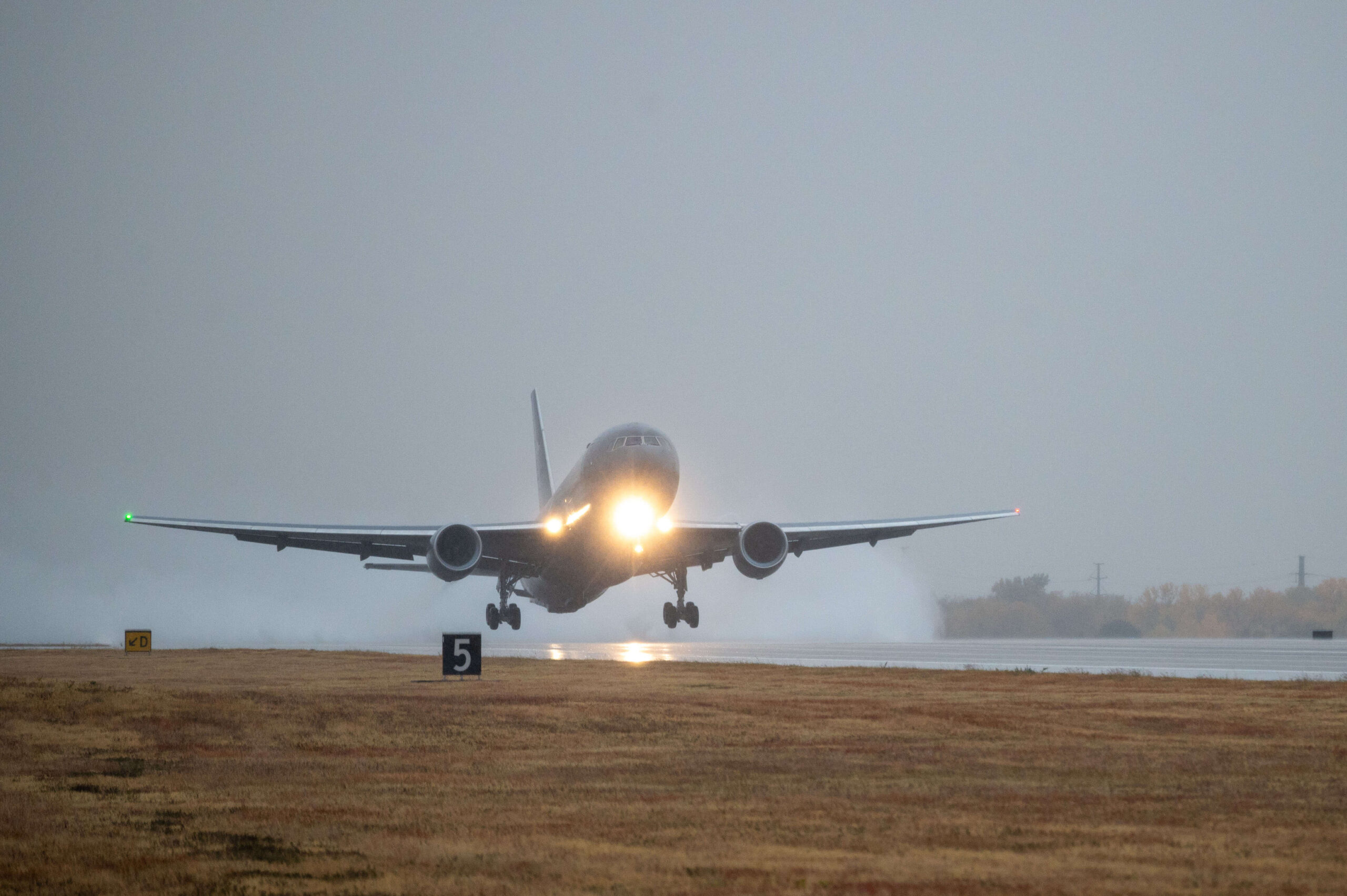 US Air Force carries out KC-46 tanker flights without a co-pilot - AeroTime