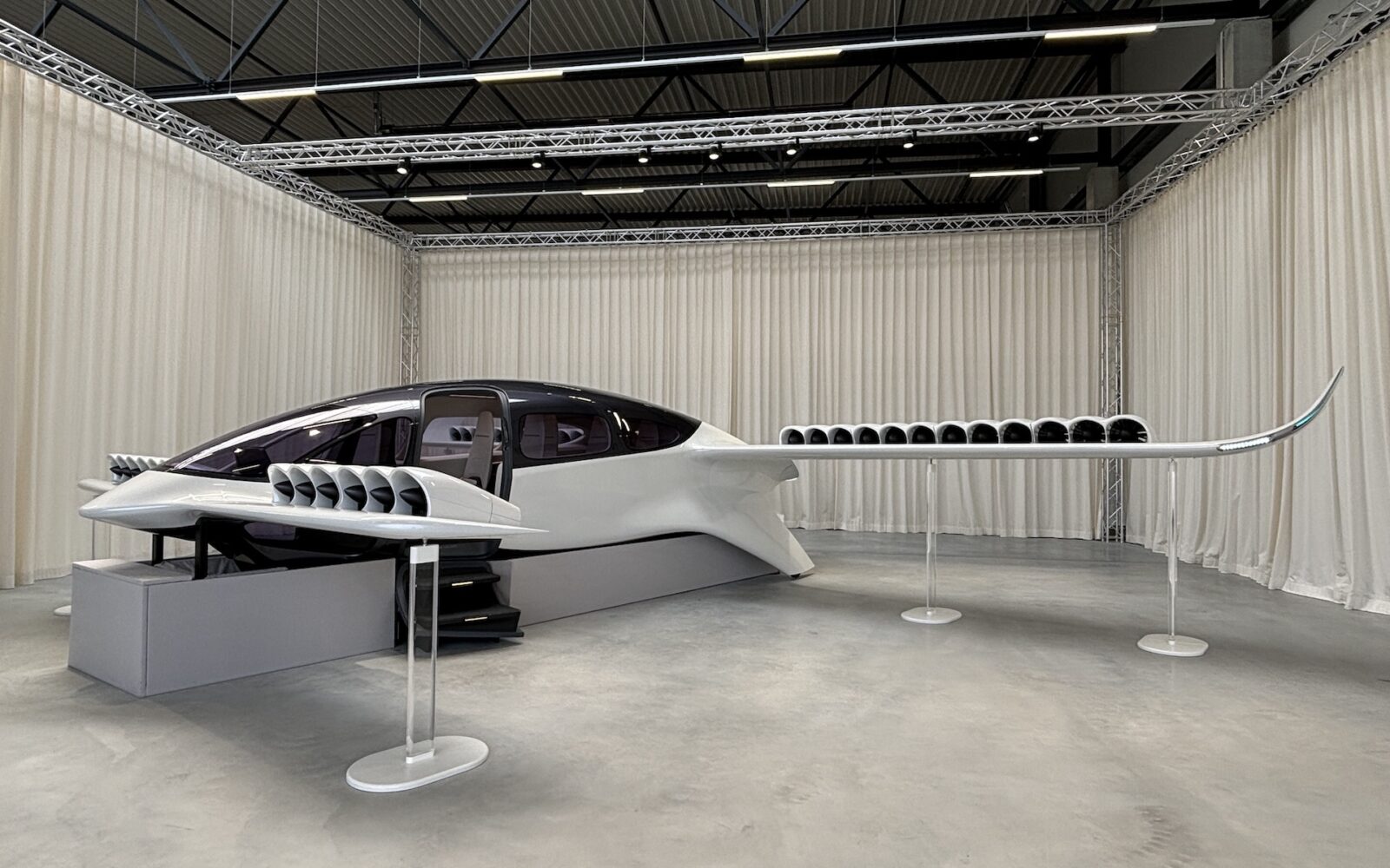 Lilium announces order of 20 eVTOL aircraft from US startup - AeroTime