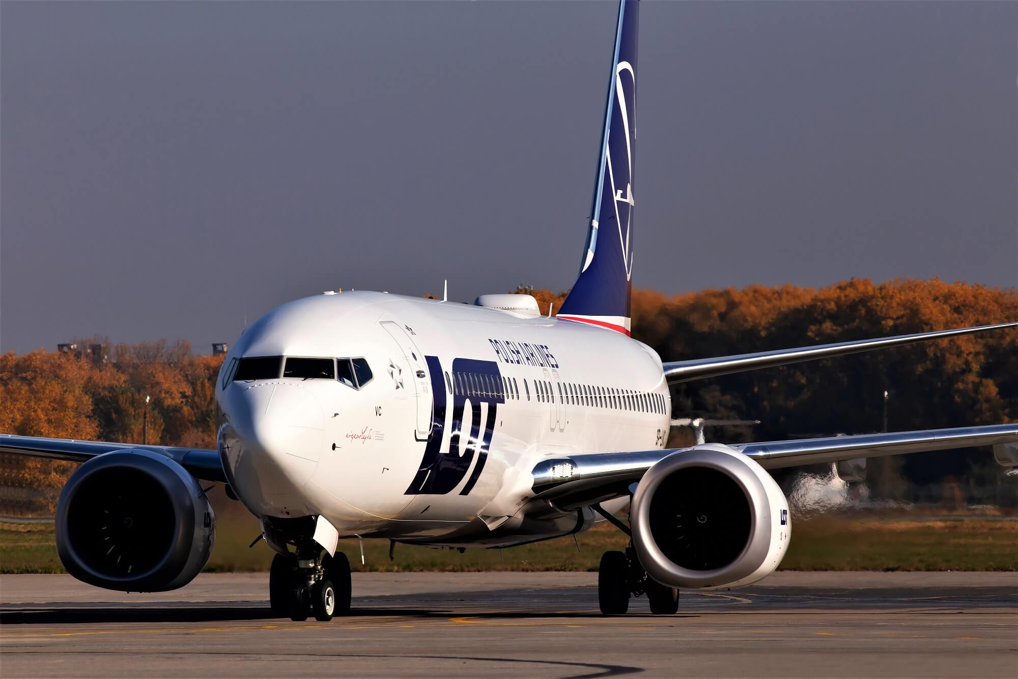 LOT Polish Airlines set to double its Boeing 737 MAX 8 fleet - AeroTime