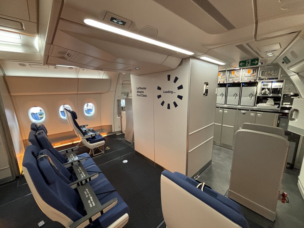Lufthansa showcases its new Allegris cabin on Airbus A350 - AeroTime