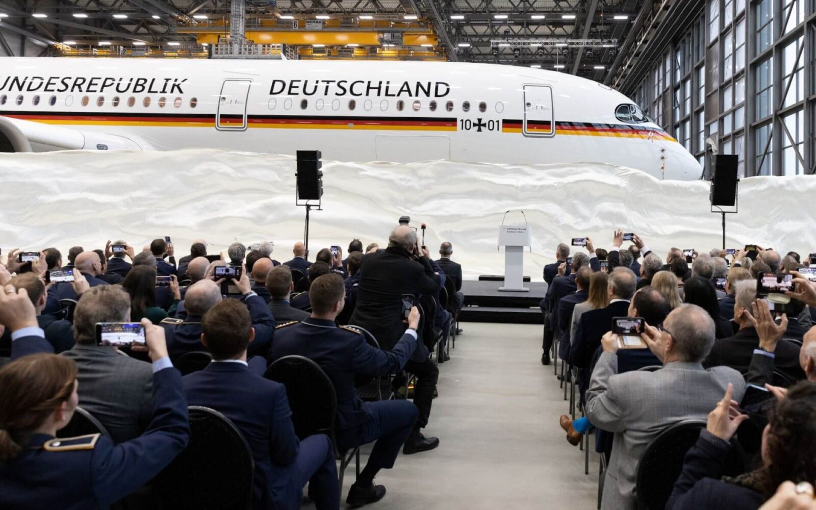 German Air Force One: Germany receives new VIP Airbus A350 - AeroTime