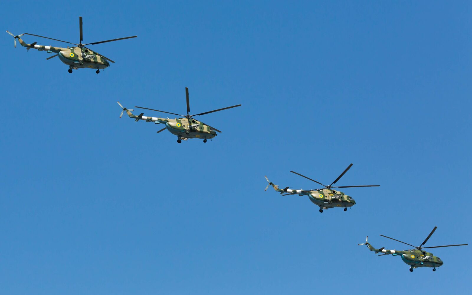 US to supply Ukraine with Mi-17 helicopters, drones, air surveillance ...