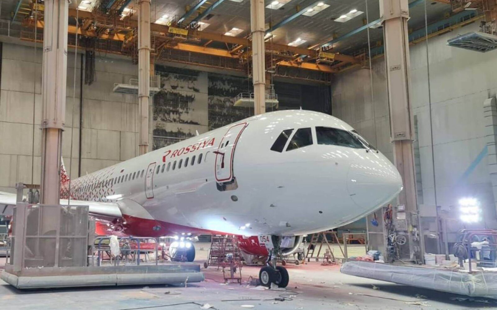 Ahead of schedule? Russia’s first MC-21 receives Rossiya livery - AeroTime