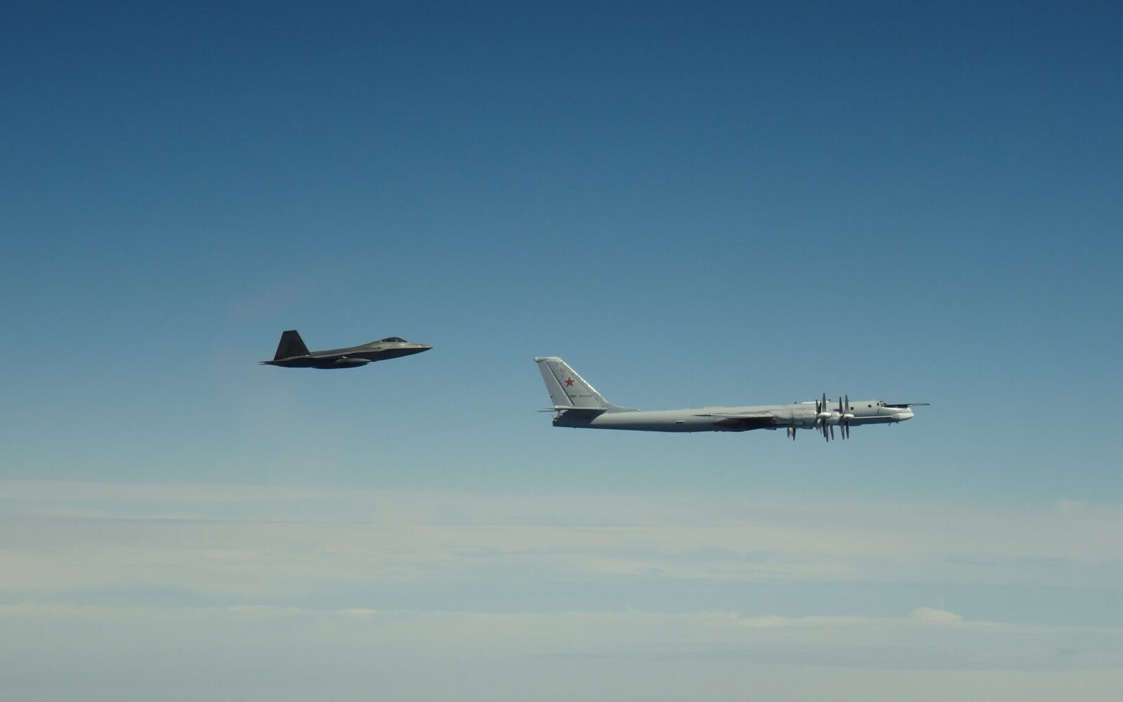NORAD F-22 jets intercept two Russian bomber groups near Alaska - AeroTime