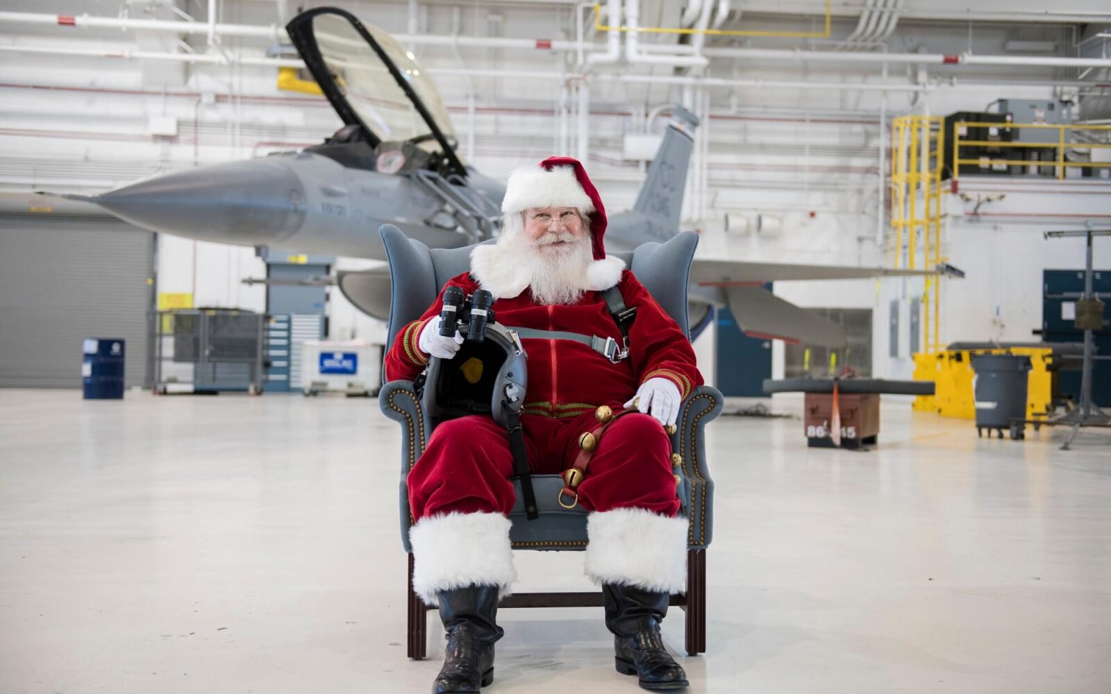 NORAD gears up to track Santa’s Christmas journey live