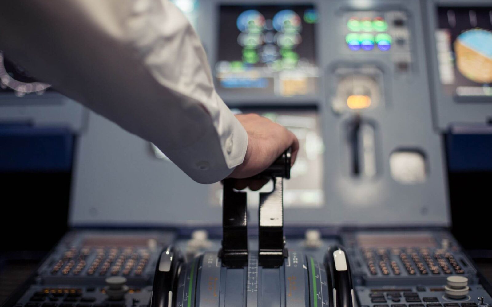 How do pilots remain calm in extreme situations? - AeroTime