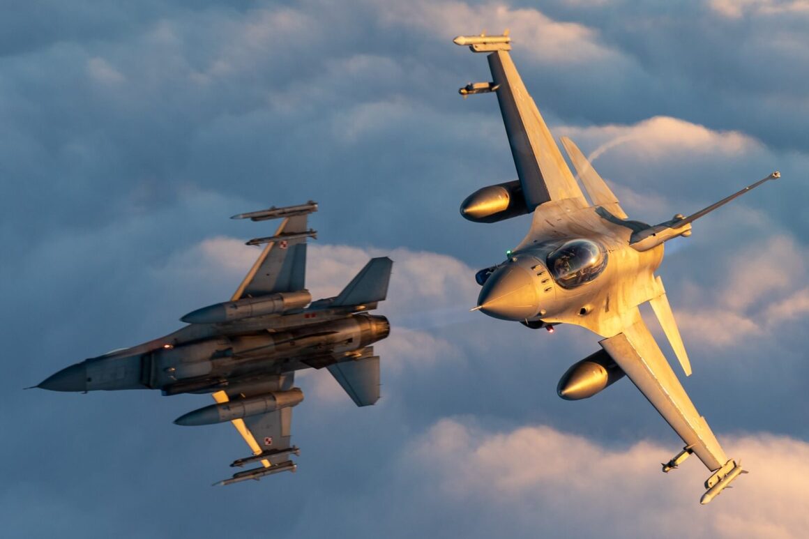 Top 10 most widely operated fighter jets in 2024