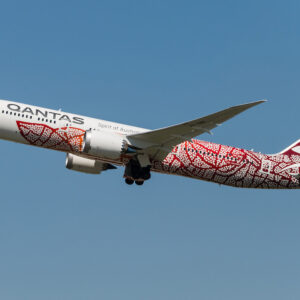 Celebrating 75 years of the Kangaroo Route: Qantas services to London ...