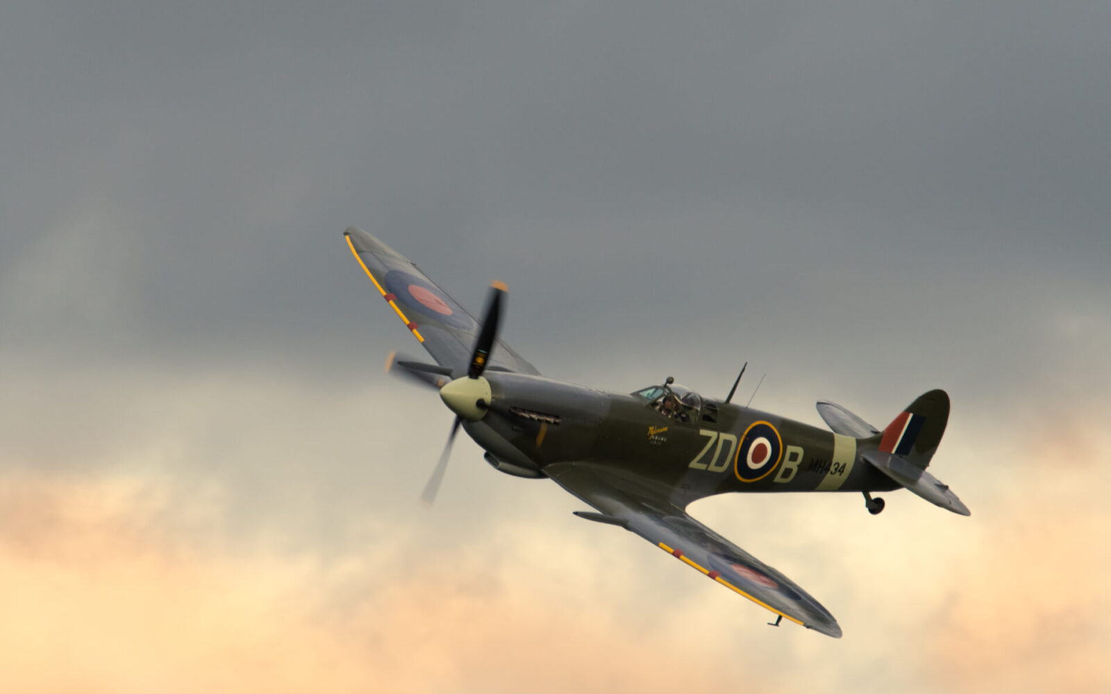 WW2 female pilot Eleanor Wadsworth dies aged 103 - AeroTime
