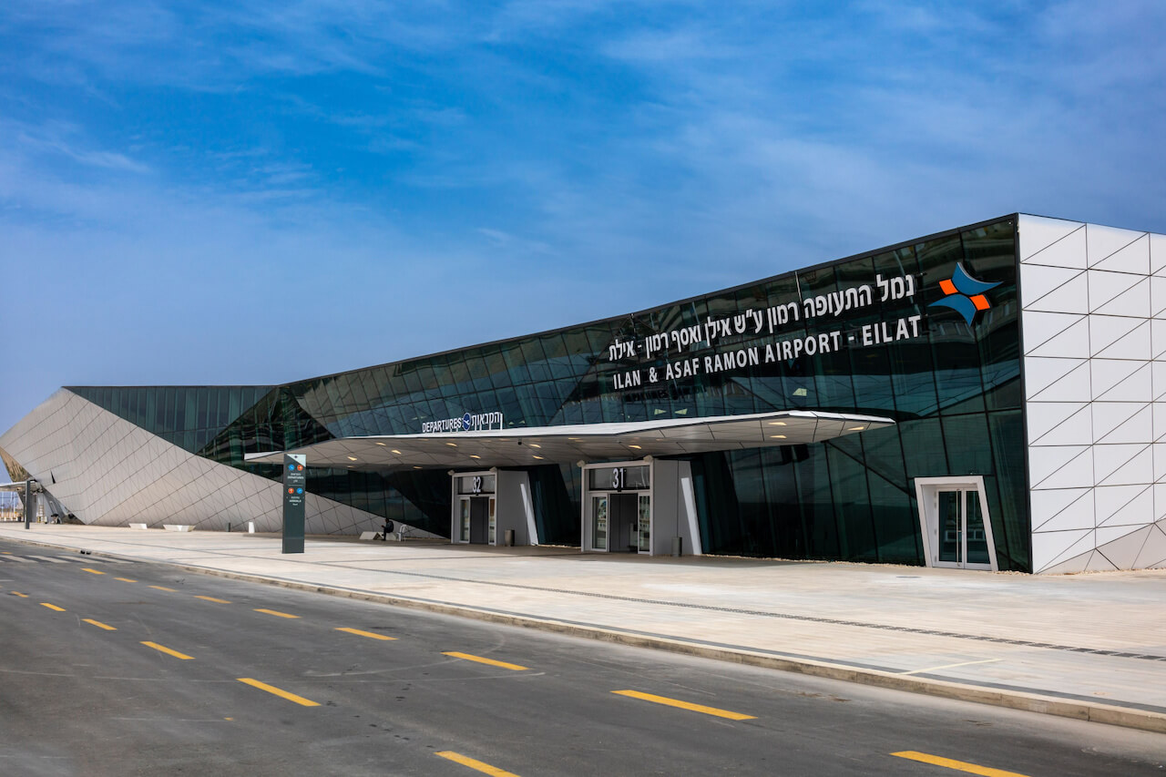 First Palestinians to fly from Israel’s Eilat-Ramon Airport arrive in ...