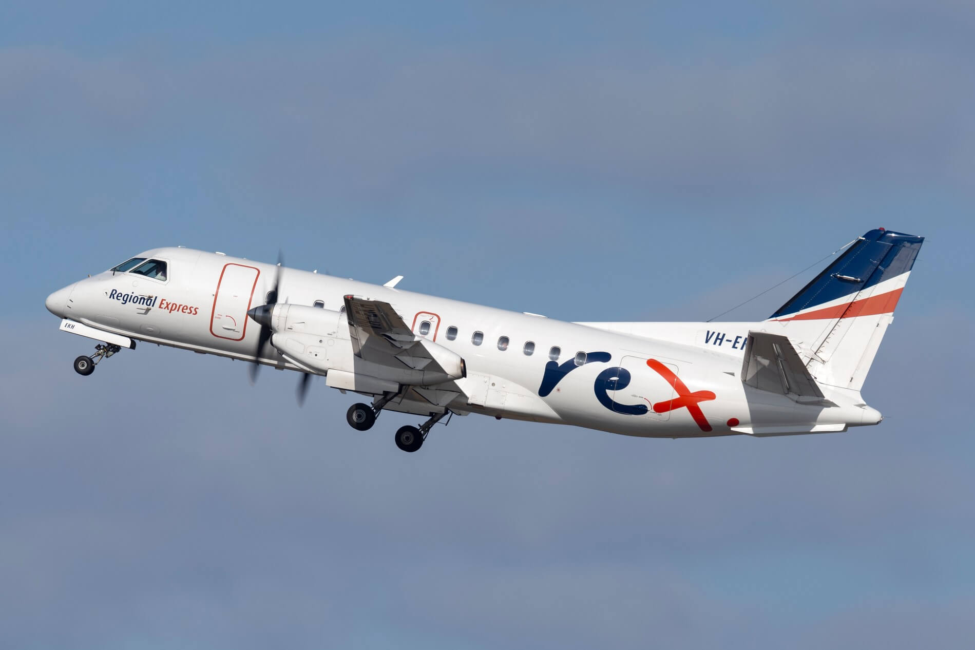 Rex to expand, take on Qantas and Virgin Australia directly - AeroTime