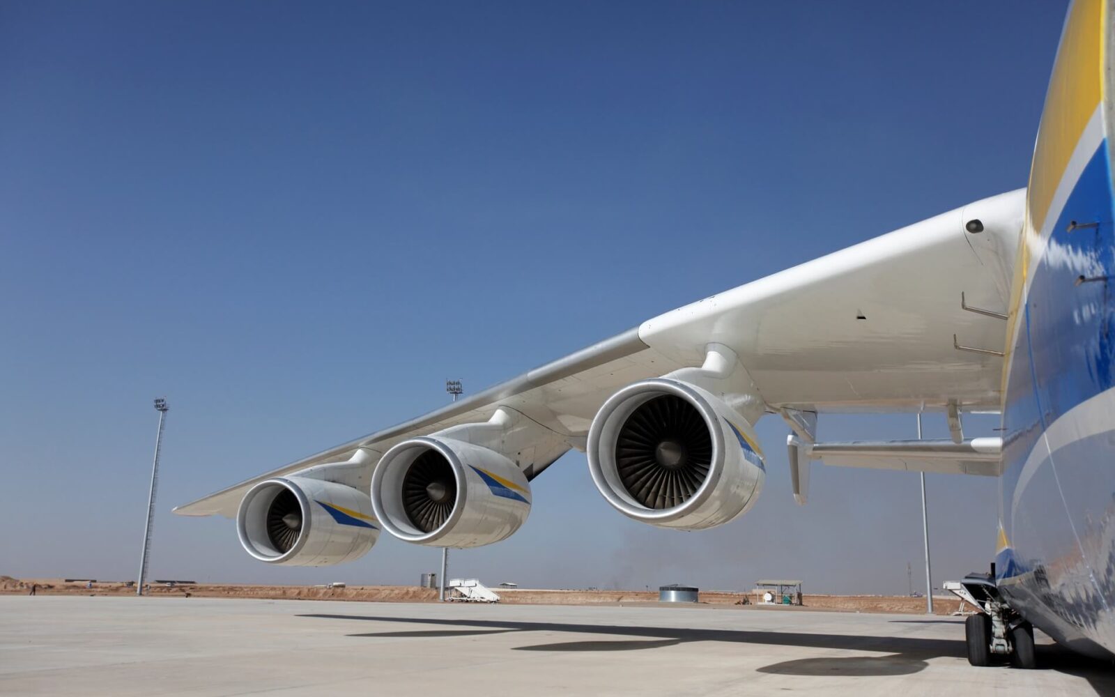 Antonov An-225 Mriya returns home for engine check-up - AeroTime