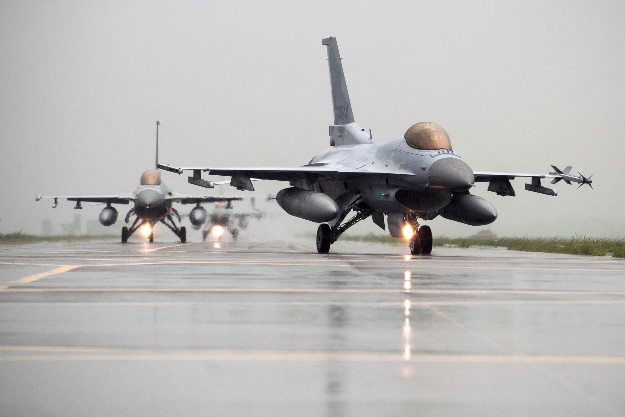 South Korea grounds KF-16 fleet after takeoff incident - AeroTime