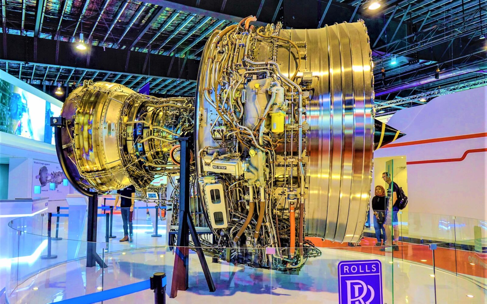 Rolls-Royce, Air China to open MRO facility for wide-body jet engines ...