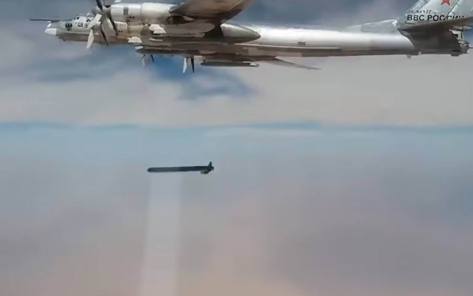 Largest attack yet? Russia reportedly scrambles 20 Tu-95 bombers - AeroTime