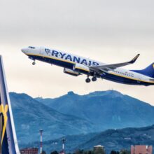 Ryanair opens $10.5M heavy maintenance bay in Ireland - AeroTime